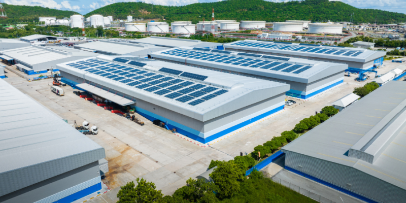 Commercial Solar Energy: Tech, Applications, and Incentives