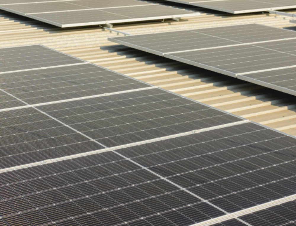 Commercial Solar Energy: Tech, Applications, and Incentives